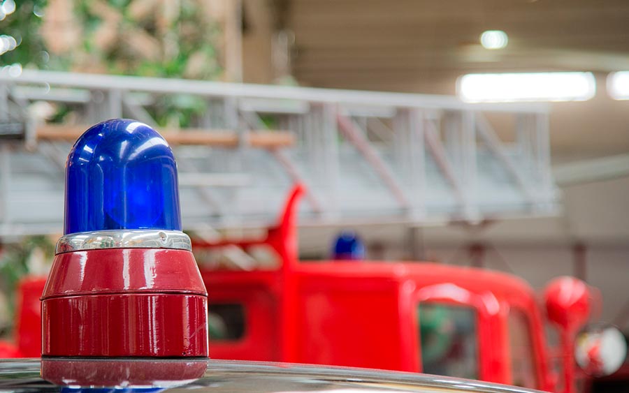 Civil protection vehicle